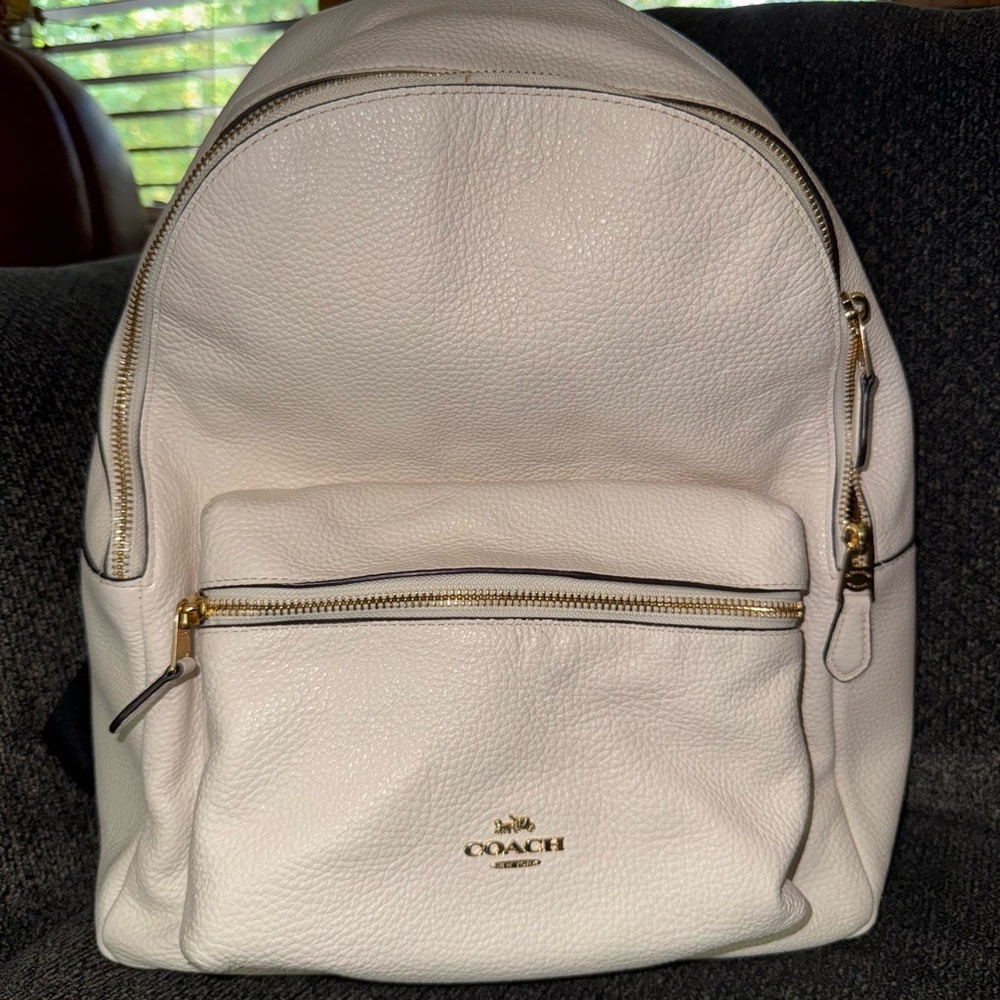 Coach White Backpack - Gem